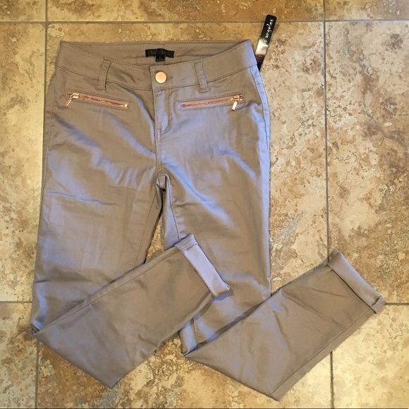 Fire Los Angeles | Jeans | Nwt Rose Jeans With Rose Gold Accents | Poshmark